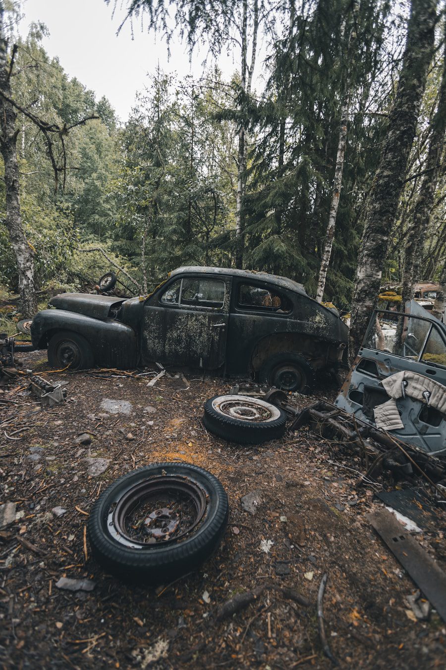 Free Junk Car Removal: Say Goodbye to Your Old Vehicle | Acres Cash for ...